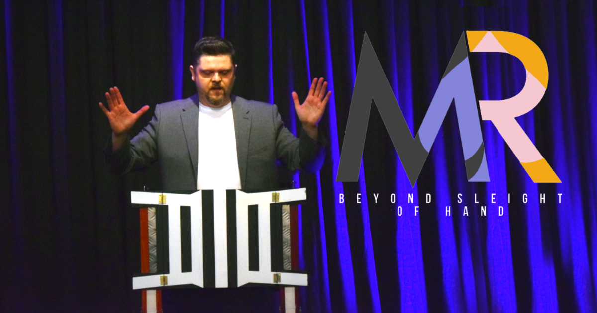 Upcoming Magic and Illusion Shows staring Mark Roberts Magician